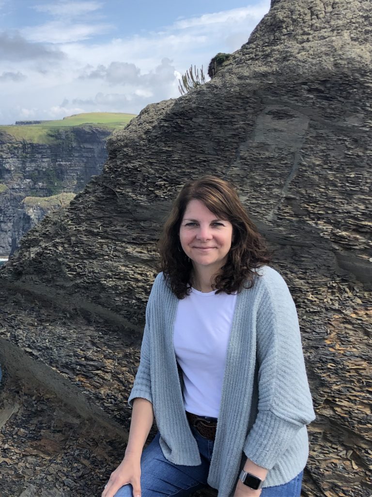Book Coach Corner: Reframe Your Resistance - Richelle Lyn